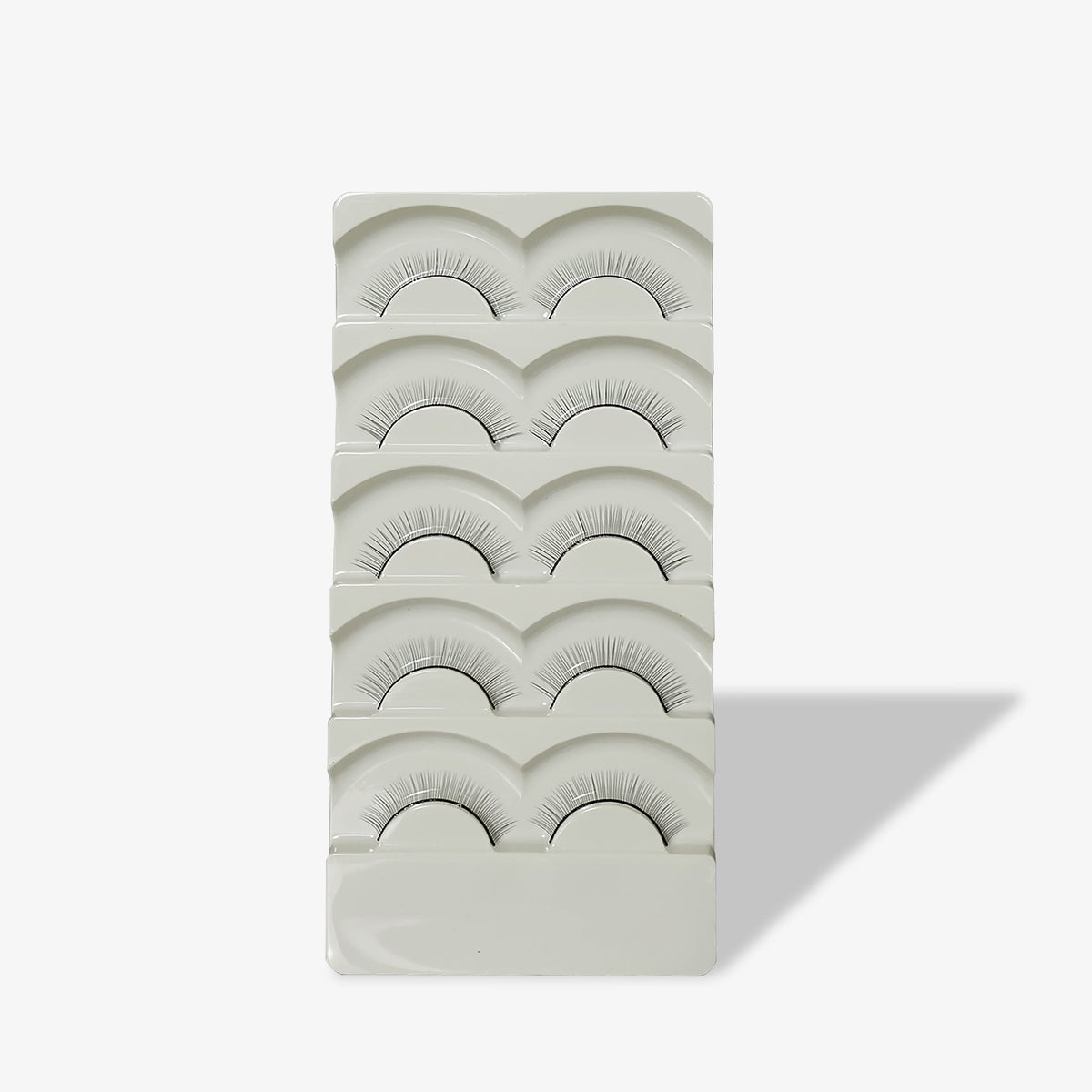 Training/Practising Eyelashes – International Lash Masters